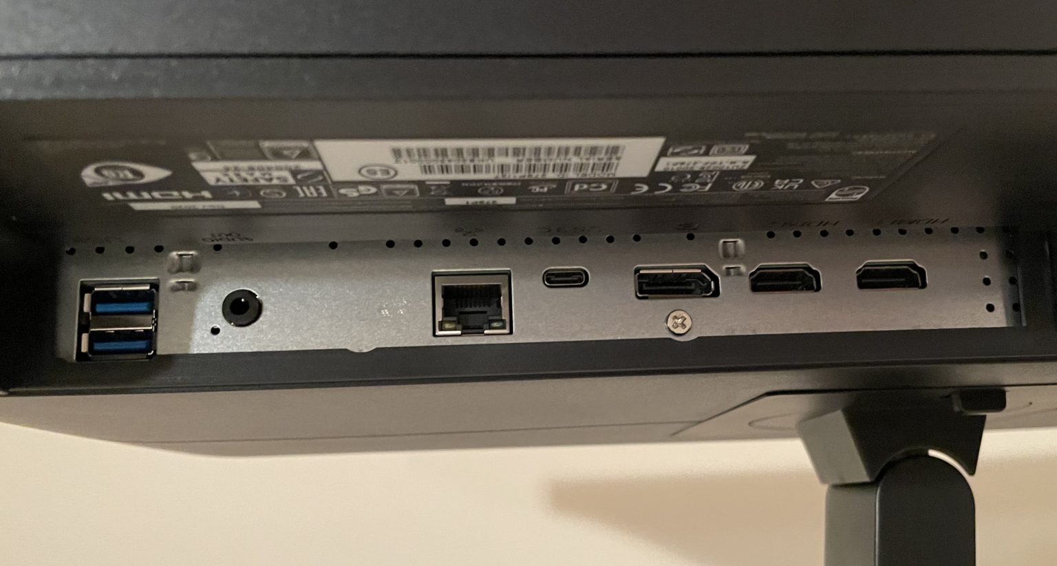 Philips 279P1 Review – Affordable 4K Frameless Monitor with USB-C ...