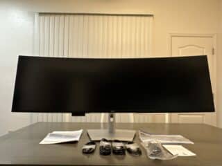 Dell UltraSharp U4924DW Review – 49-Inch USB-C Hub Monitor with IPS ...