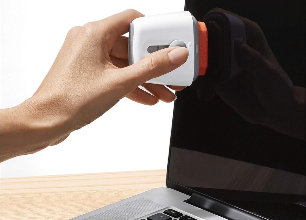 Best Cleaners for Monitors and PCs – Buying Guide 2024