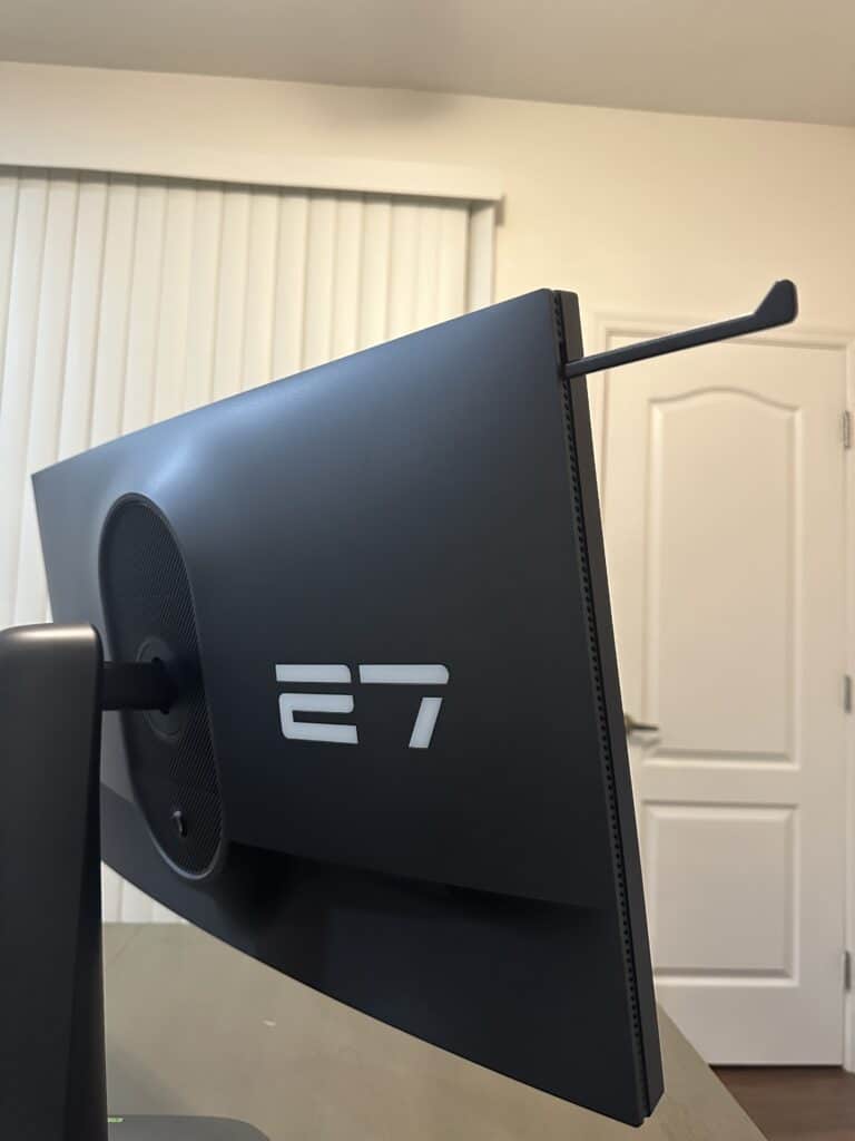 Alienware AW2725QF Review – 4K 1080p Dual Resolution Gaming Monitor