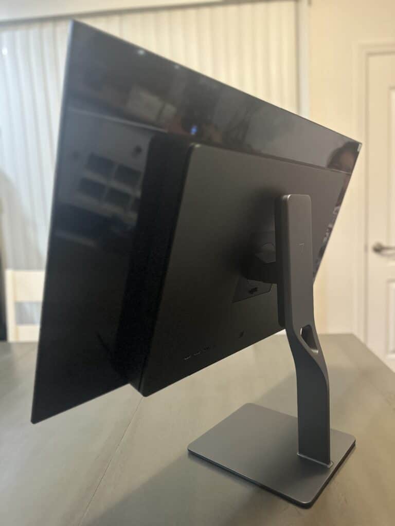 Dough Spectrum Black ES07E91 Review – 240Hz 4K OLED Gaming Monitor with ...